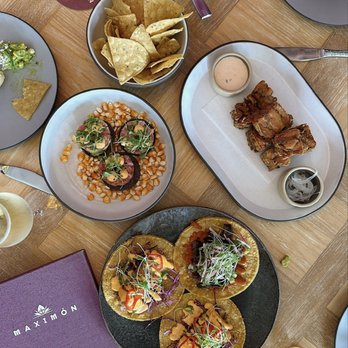 MAXIMÓN - Updated January 2026 - 1117 Photos & 362 Reviews - 200 ...