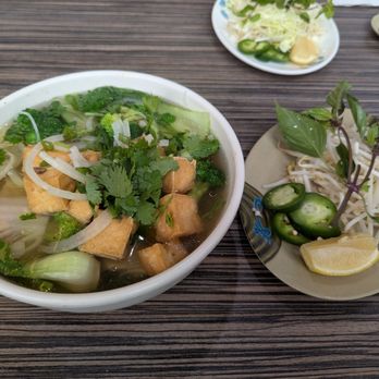 PHO TRUC XANH - Updated March 2025 - 1490 Photos & 1751 Reviews - 770 ...