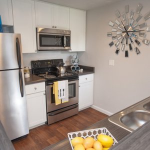 AXIS AT DAVIS - Updated July 2025 - 16 Photos - 2555 Research Park Dr ...