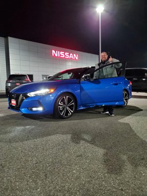 WENDLE FORD - Updated January 2025 - 37 Photos & 108 Reviews - 9000 N ...