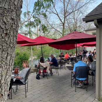 TINKERS CREEK ROAD TAVERN - Updated July 2025 - 176 Photos & 210 Reviews - 14000 Tinkers Creek ...