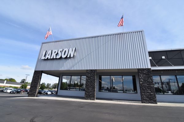 LARSON MOTORS - Updated December 2025 - 401 River Rd, Puyallup ...