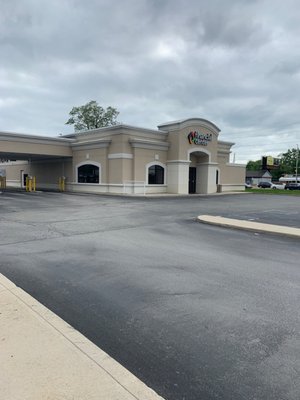 FINANCIAL CENTER - Updated July 2025 - 12 Reviews - 8245 Allisonville ...