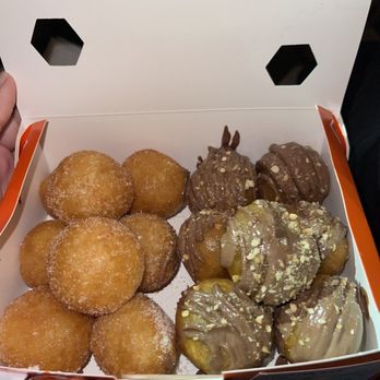 MR.PUFFS - Updated December 2025 - 15 Photos - 1440 Major MacKenzie ...