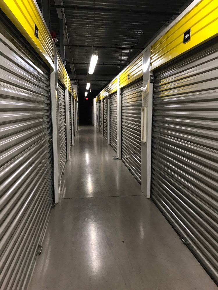 SAFEGUARD SELF STORAGE - 13 Photos - 6371 Keystone St, Philadelphia ...