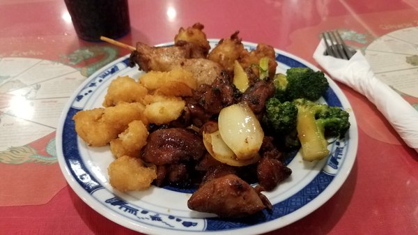 CHINA GARDEN BUFFET - 44 Photos & 77 Reviews - 112 Woodman Dr, Dayton ...