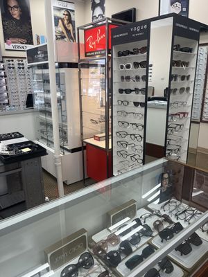 VISION EXPRESS OPTOMETRY - Updated March 2025 - 16 Photos & 90 Reviews ...