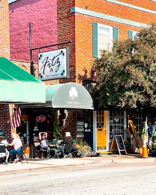 FITZ ON MAIN - Updated October 2025 - 101 Photos & 92 Reviews - 109 N ...