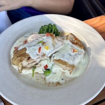 GAR WOODS GRILL & PIER - 1533 Photos & 1442 Reviews - 5000 N Lake Blvd ...