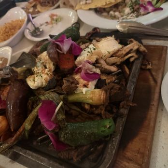 MARTIN’S COCINA Y CANTINA - Updated May 2025 - 1138 Photos & 916 Reviews - 162 N La Brea Ave ...