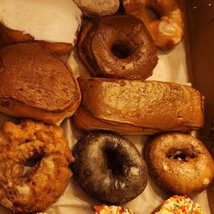 BOOTLEG BAGELS - Updated October 2024 - 1310 Shawnee Dr, Yellow Springs ...