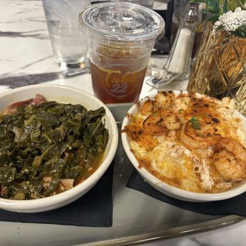 TABLE 22 - Updated August 2025 - 226 Photos & 125 Reviews - 4924 E Busch Blvd, Tampa, Florida ...