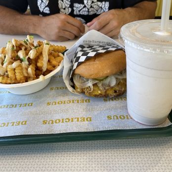 BOARDED UP BY CHUBBIES BURGERS - Updated October 2025 - 240 Photos ...