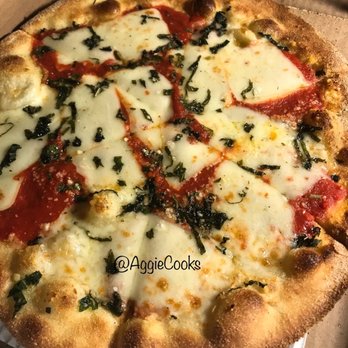 PIZZA 216 - Updated January 2026 - 339 Photos & 444 Reviews - 401 ...