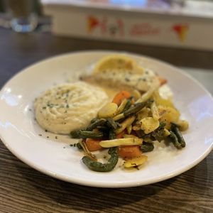 290 SLIDE SPORTS BAR & GRILL - Updated October 2024 - 11 Reviews - 3191 ...