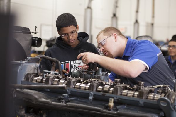 UNIVERSAL TECHNICAL INSTITUTE - EXTON - Updated October 2025 - 14 ...