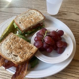 UNION COFFEE CAFE - Updated April 2025 - 10 Photos - 221 McNeilus Dr ...