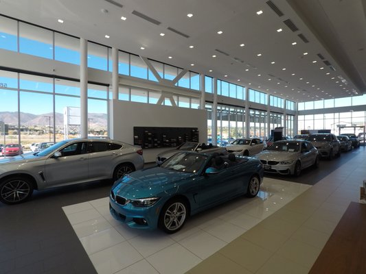 WINSLOW BMW OF COLORADO SPRINGS - Updated December 2025 - 124 Photos ...