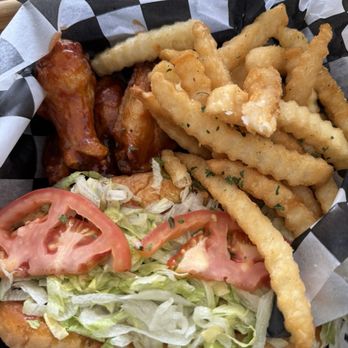 TRAP WINGZ ATL - Updated July 2025 - 62 Photos & 40 Reviews - 3004 ...