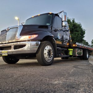 1ST CLASS TOWING - Updated January 2025 - 20 Reviews - 10274 S ...