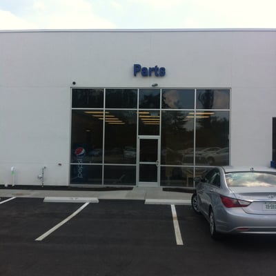 CRONIN HYUNDAI OF NICHOLASVILLE - Updated January 2026 - 11 Photos & 23 ...