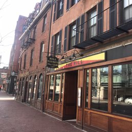 THE HILL TAVERN - Updated July 2025 - 113 Photos & 303 Reviews - 228 ...