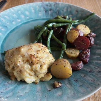 ACACIA MIDTOWN - Updated January 2026 - 163 Photos & 77 Reviews - 2363 ...