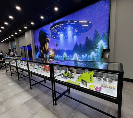 PLANET NUGG - Updated November 2025 - 16 Reviews - 2043 Wellwood Ave ...