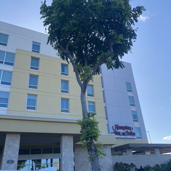 HAMPTON INN & SUITES OAHU/KAPOLEI - Updated August 2025 - 427 Photos ...