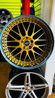 AUTO CUSTOMS - Updated October 2025 - 112 Photos & 155 Reviews - 743 ...