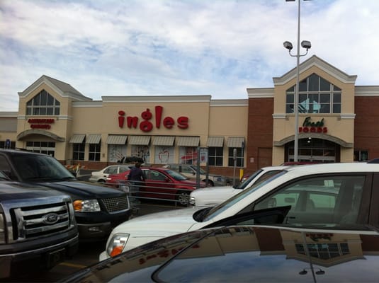 INGLES MARKETS - Updated May 2026 - 12 Photos & 32 Reviews - 94 N Main ...
