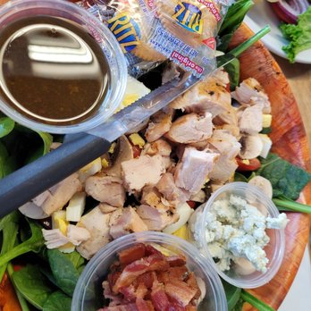 SPRING STREET GRILL & CATERING - Updated October 2025 - 34 Photos & 28 ...