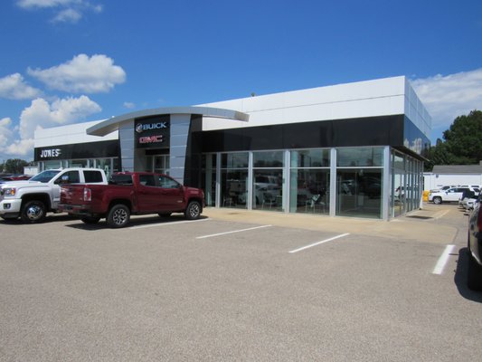 JONES GMC - Updated December 2025 - 545 Florence Rd, Savannah ...