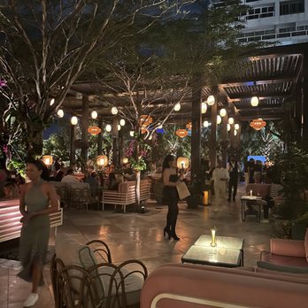 CASADONNA - Updated May 2024 - 330 Photos & 153 Reviews - 1737 N ...