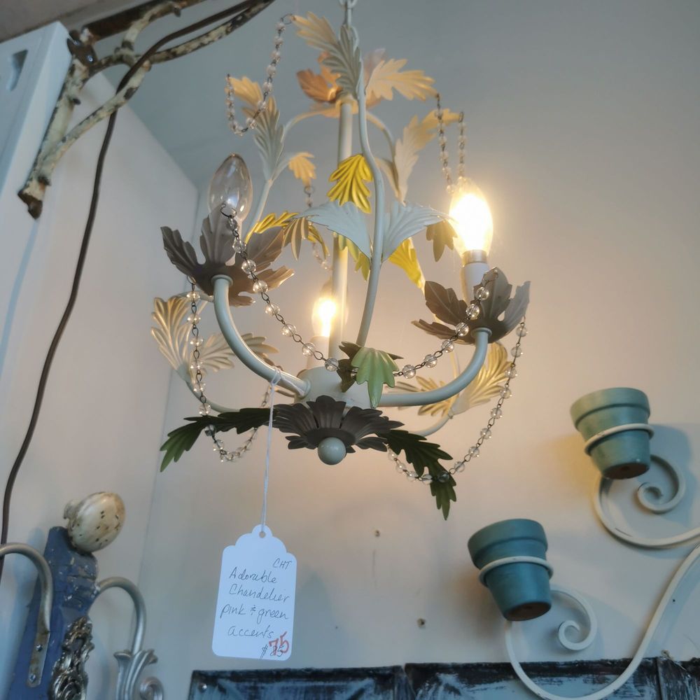 MAGPIE MARKET - Updated April 2025 - 1125 Kenny Centre, Columbus, Ohio ...