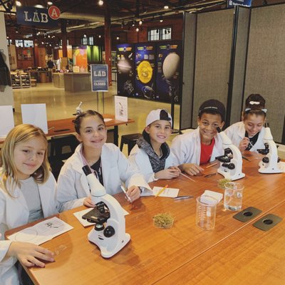 MOBIUS DISCOVERY CENTER - Updated June 2024 - 43 Photos & 22 Reviews ...