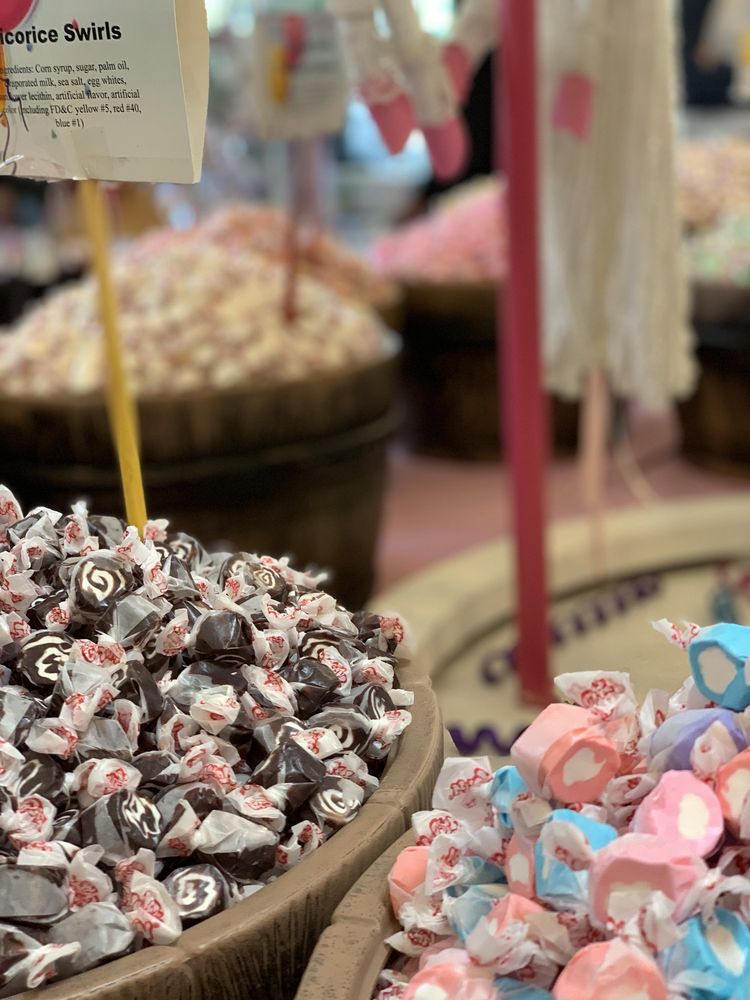 CAROUSEL TAFFY - 81 Photos & 73 Reviews - Candy Stores - 845 ...