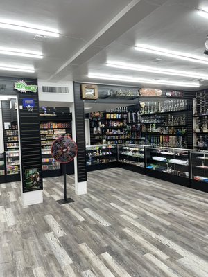 ZONG SMOKE AND VAPE - 15 Photos - 2501 E Indian School Rd, Phoenix ...
