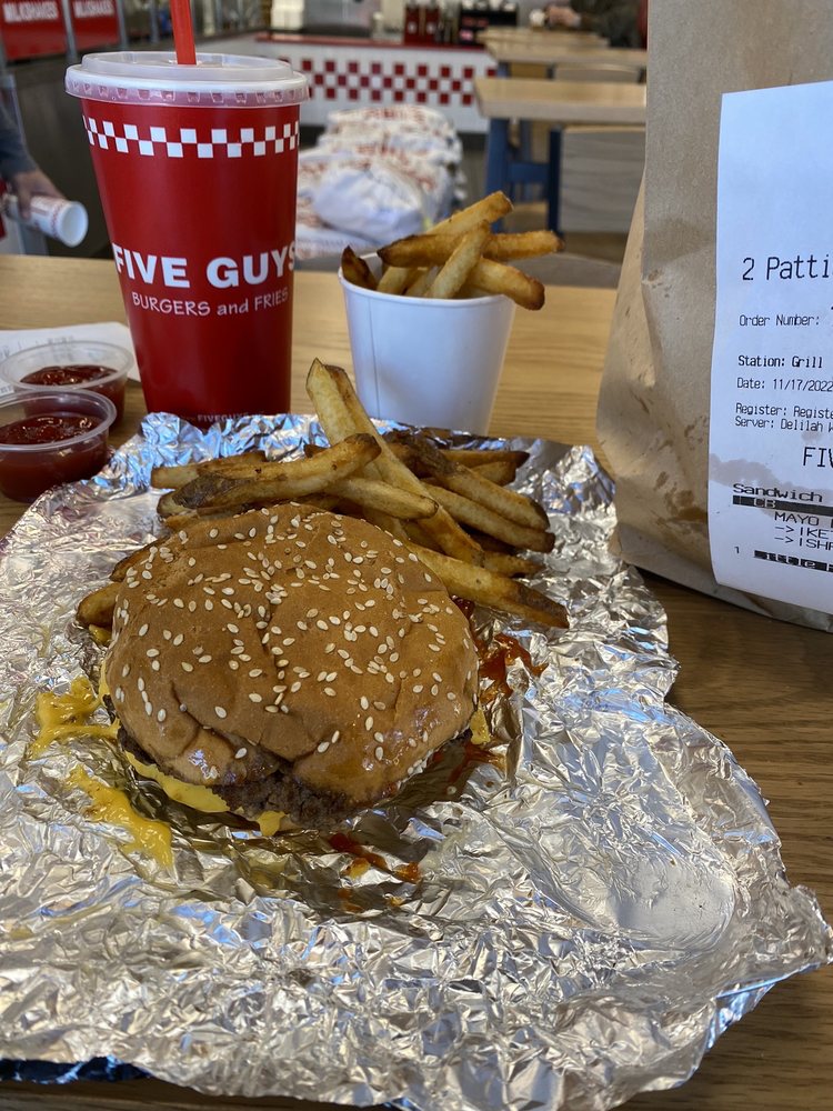 FIVE GUYS - Updated June 2024 - 16 Photos & 44 Reviews - 150 Cabela Dr ...