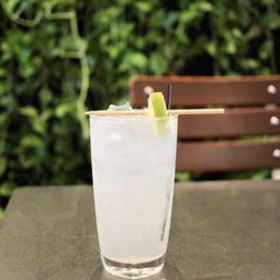 LAZY MOON PIZZA - Updated October 2025 - 930 Photos & 935 Reviews ...