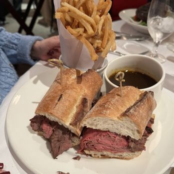 BAR FRITES - Updated May 2025 - 654 Photos & 499 Reviews - 400 Wheatley ...