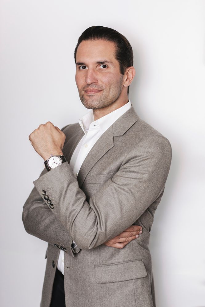 KAMERON REZZADEH, MD FACS - Updated December 2025 - 14 Photos - 436 N ...