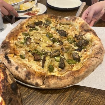 THE HALL’S PIZZA KITCHEN - Updated December 2024 - 825 Photos & 658 ...