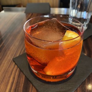 THE STINGER COCKTAIL BAR & KITCHEN - 165 Photos & 70 Reviews - 300 W ...