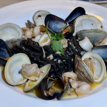 THE SHELL RESTAURANT - Updated July 2025 - 141 Photos & 130 Reviews ...