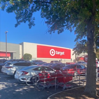 TARGET - Updated December 2025 - 93 Photos & 82 Reviews - 2460 Prince ...