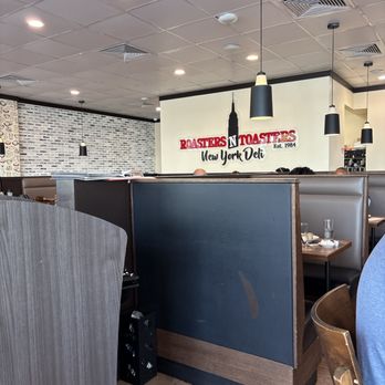 ROASTERS ‘N TOASTERS - Updated August 2025 - 661 Photos & 678 Reviews ...