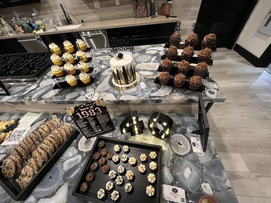 THE RECIPE BOX - Updated December 2025 - 42 Photos & 24 Reviews - 4826 ...