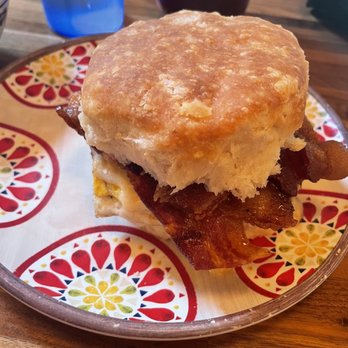 SEATTLE BISCUIT COMPANY - Updated May 2024 - 329 Photos & 229 Reviews ...