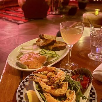 ASH BAR - Updated December 2025 - 111 Photos & 51 Reviews - 2 E Read St ...